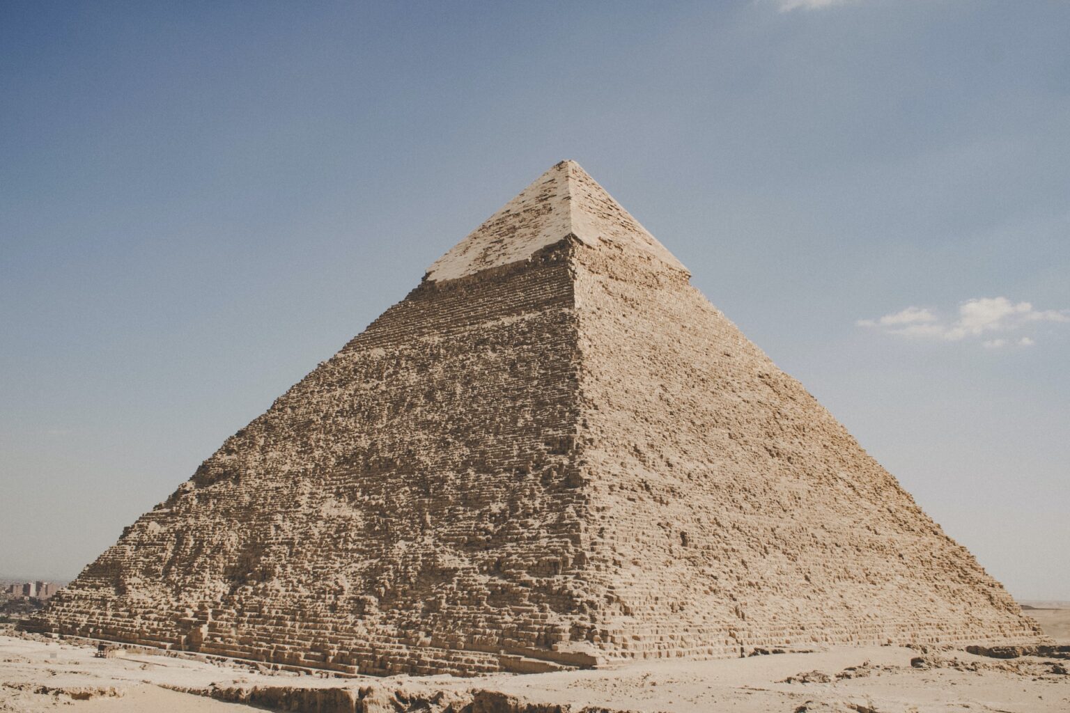 Descubre los secretos de la gran pirámide de Guiza, la joya de Egipto ...